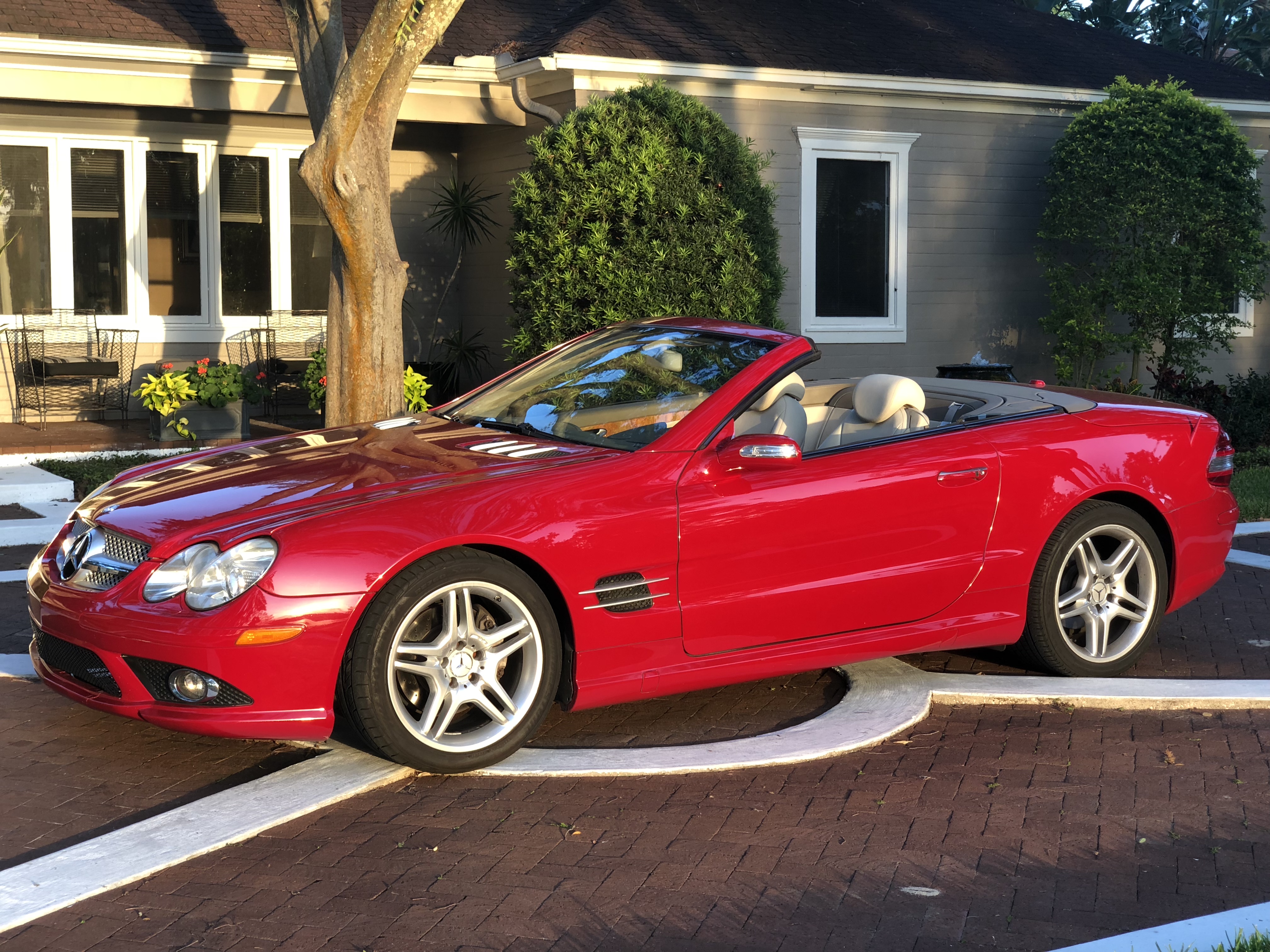 2008 Mercedes SL550 | The Car Bar